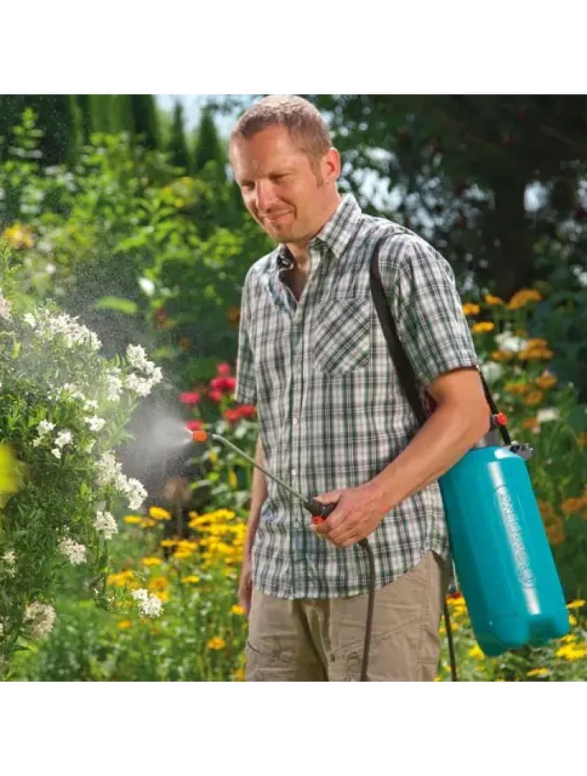 Садовые опрыскиватели в фирменном магазине Gardena